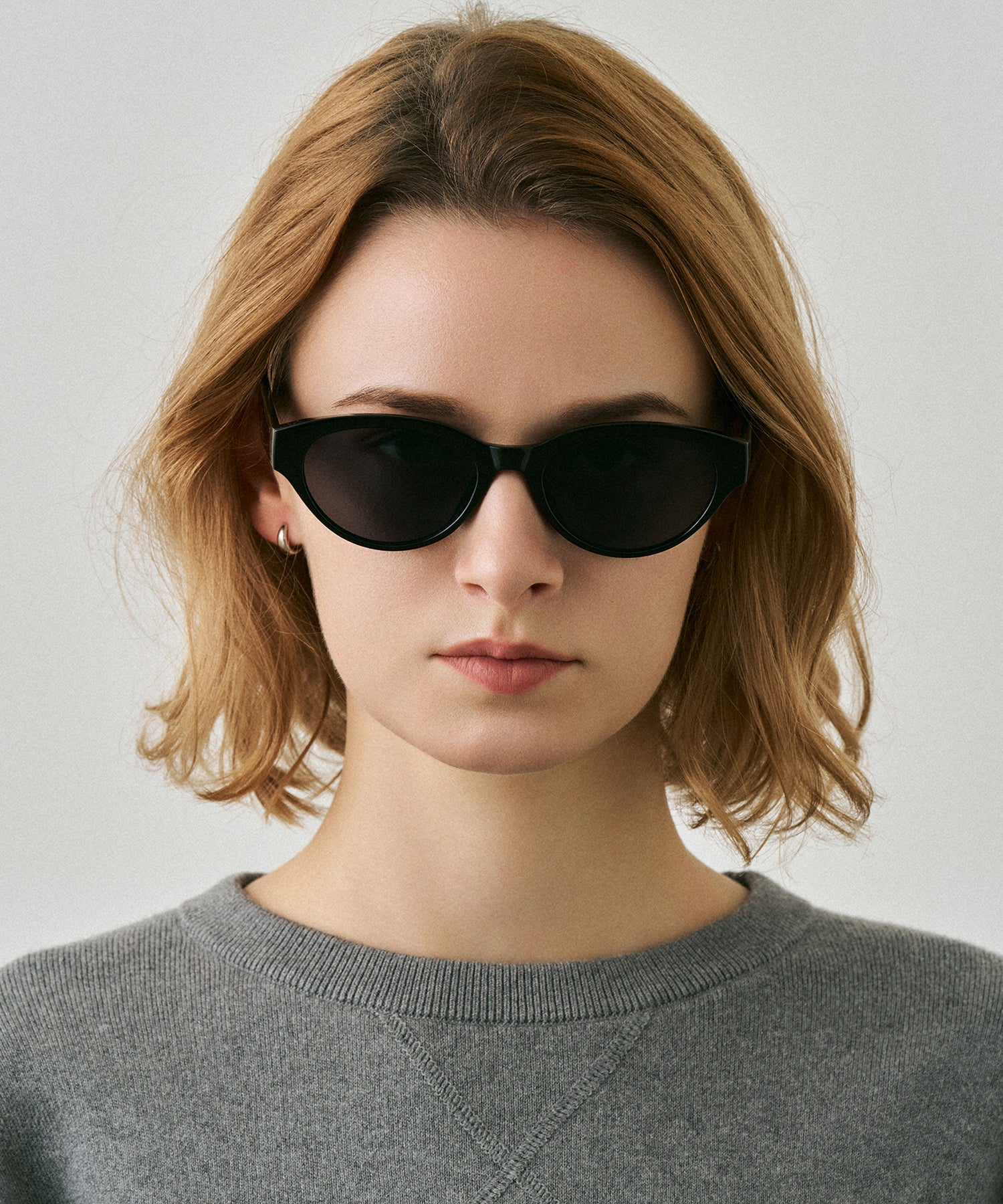 cent quarante-cinq145(black）